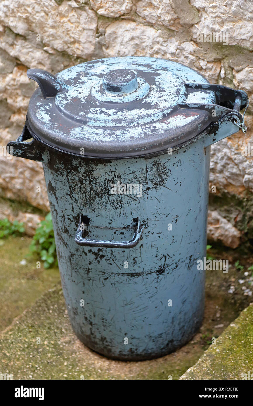 Old Metal Trash Bin High Resolution Stock Photography and Images - Alamy