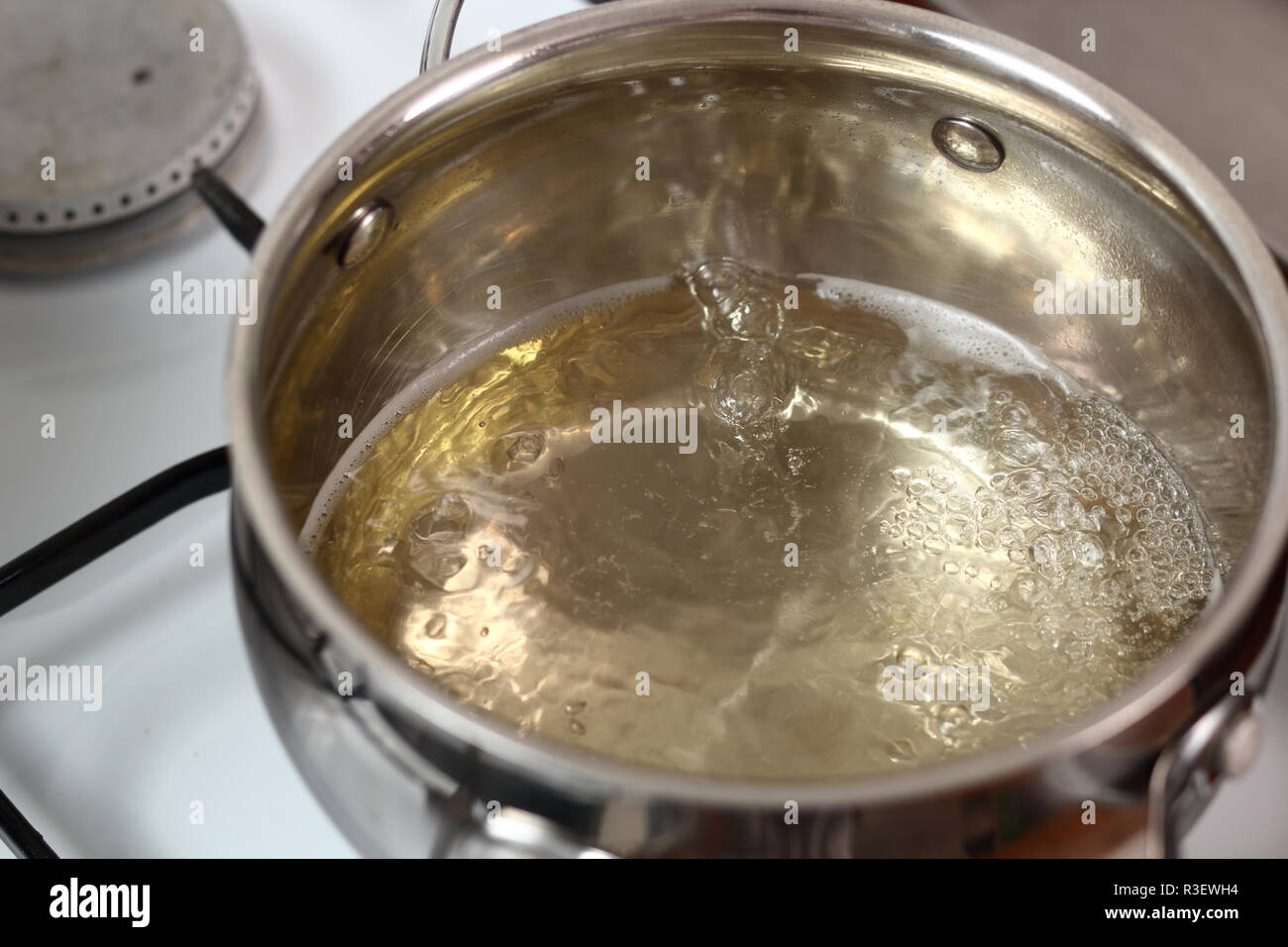 Boiling down hi-res stock photography and images - Alamy