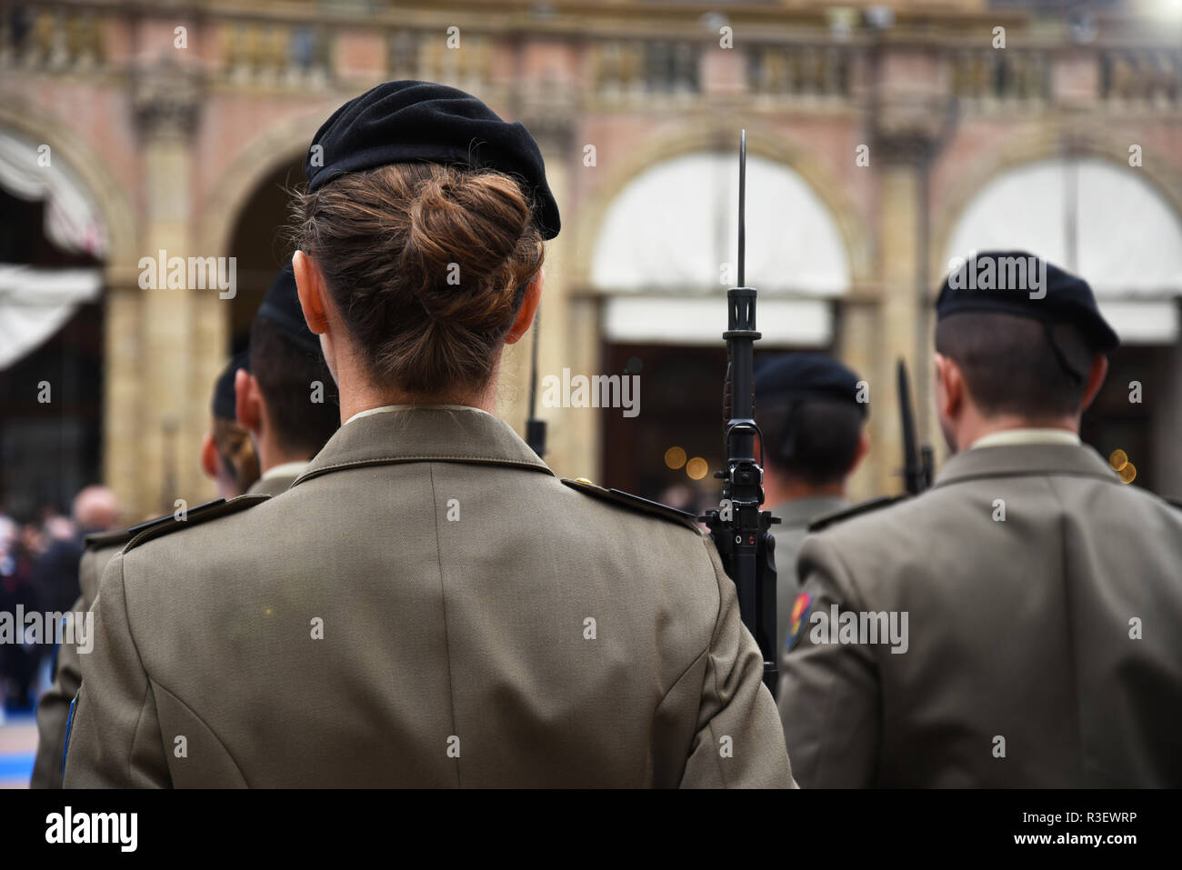Carabinieri hat hi-res stock photography and images - Alamy