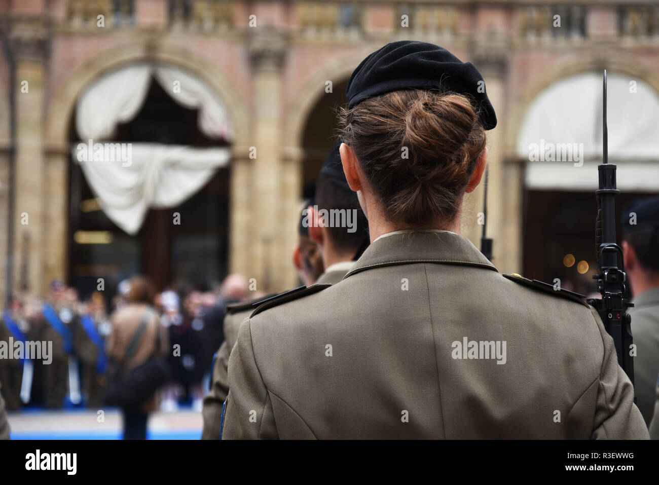 Carabinieri hat hi-res stock photography and images - Alamy
