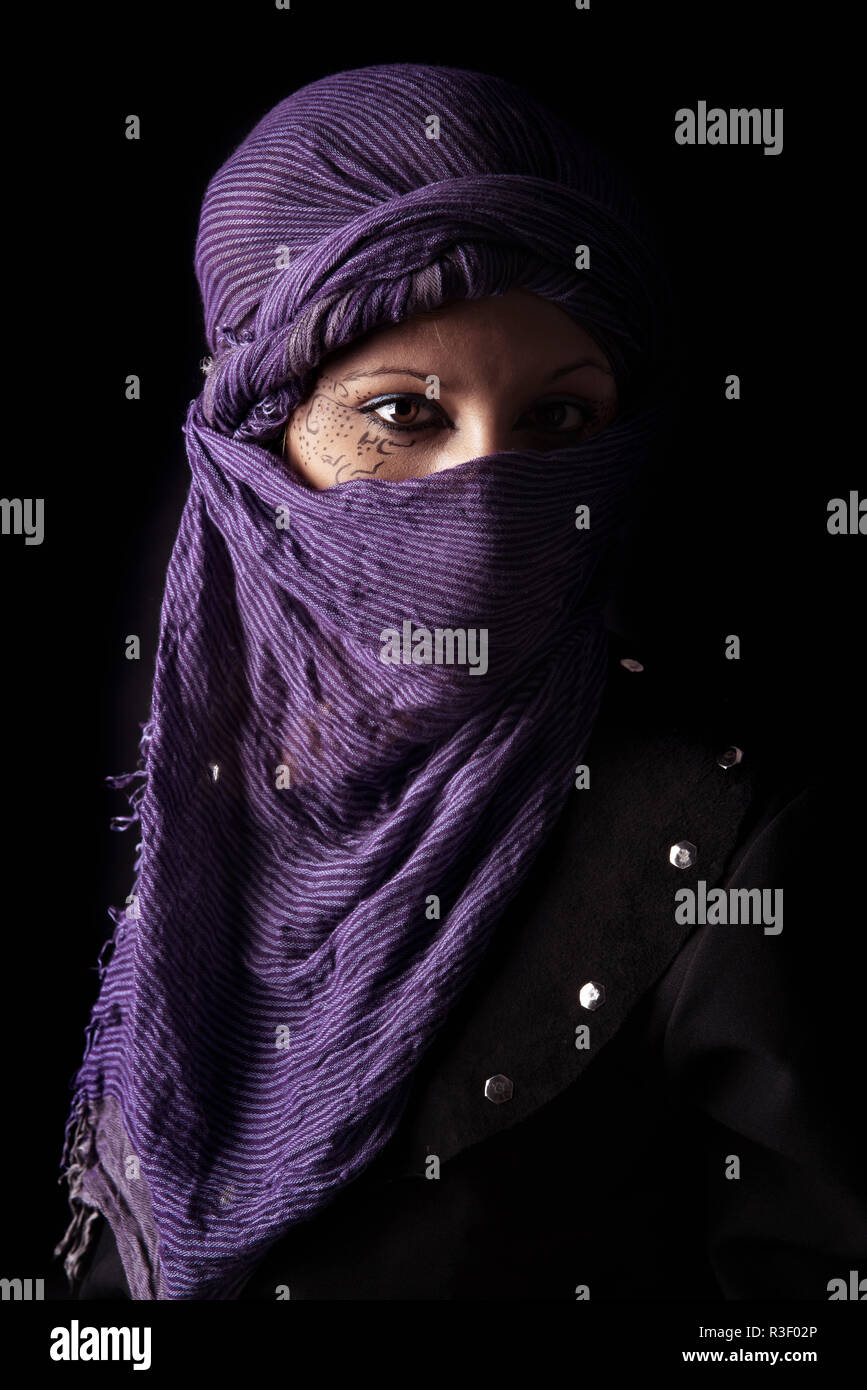 Muslim soldier hi-res stock photography and images - Alamy