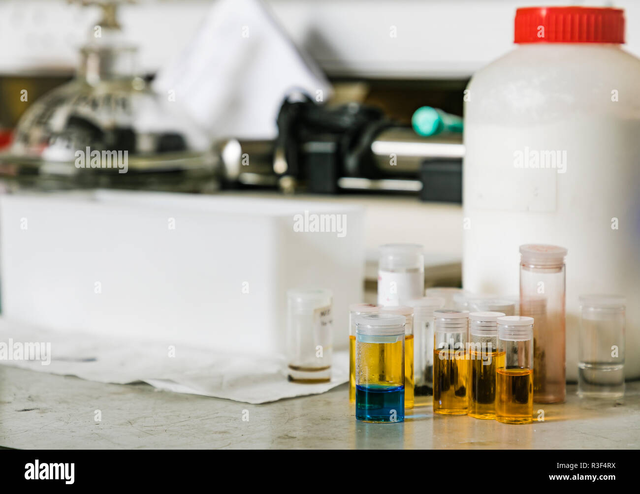 Lab Equipment High Resolution Stock Photography and Images - Alamy