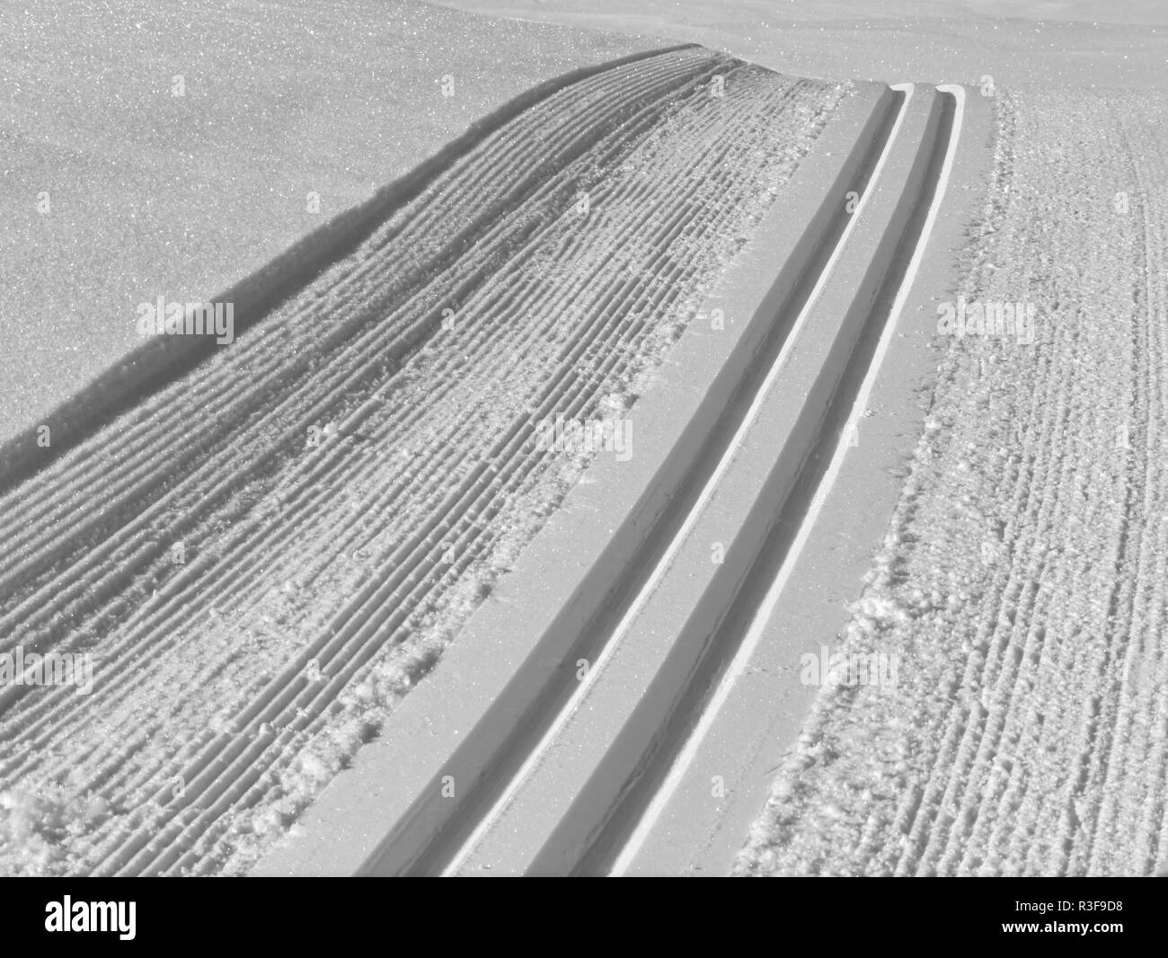 Cross track Black and White Stock Photos & Images - Alamy