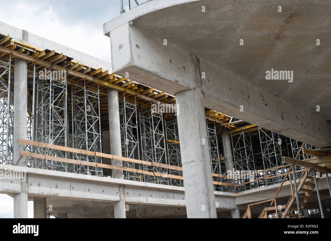 Corner rafter hi-res stock photography and images - Alamy