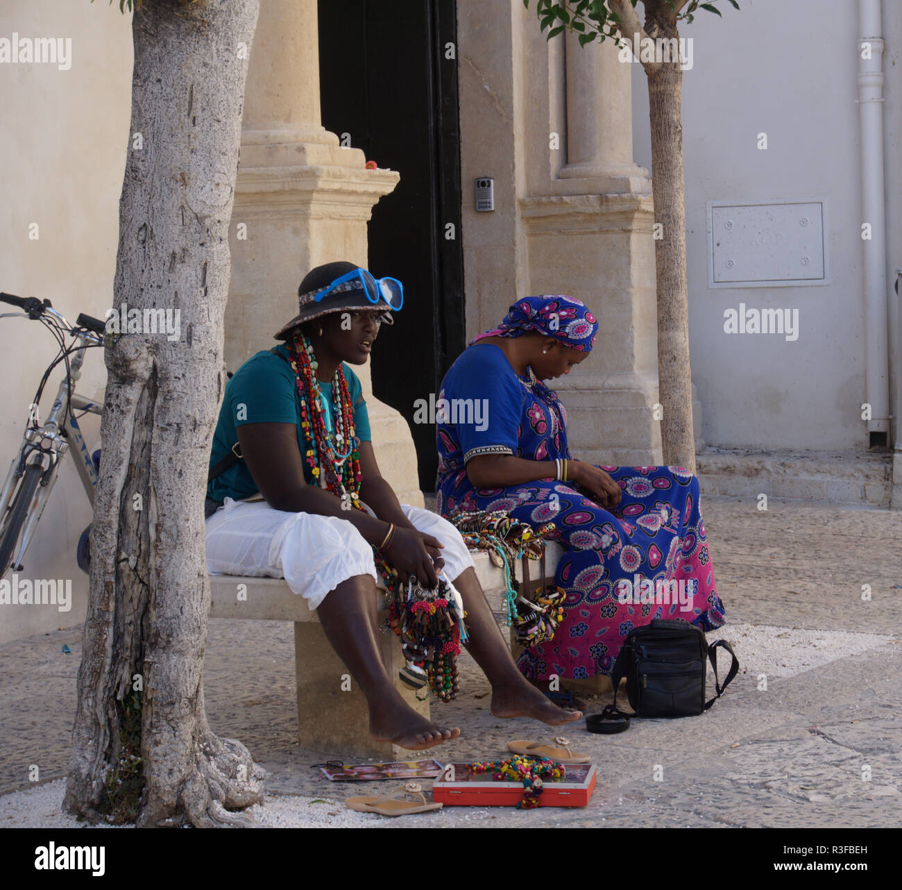 Refugees italy hi-res stock photography and images - Alamy