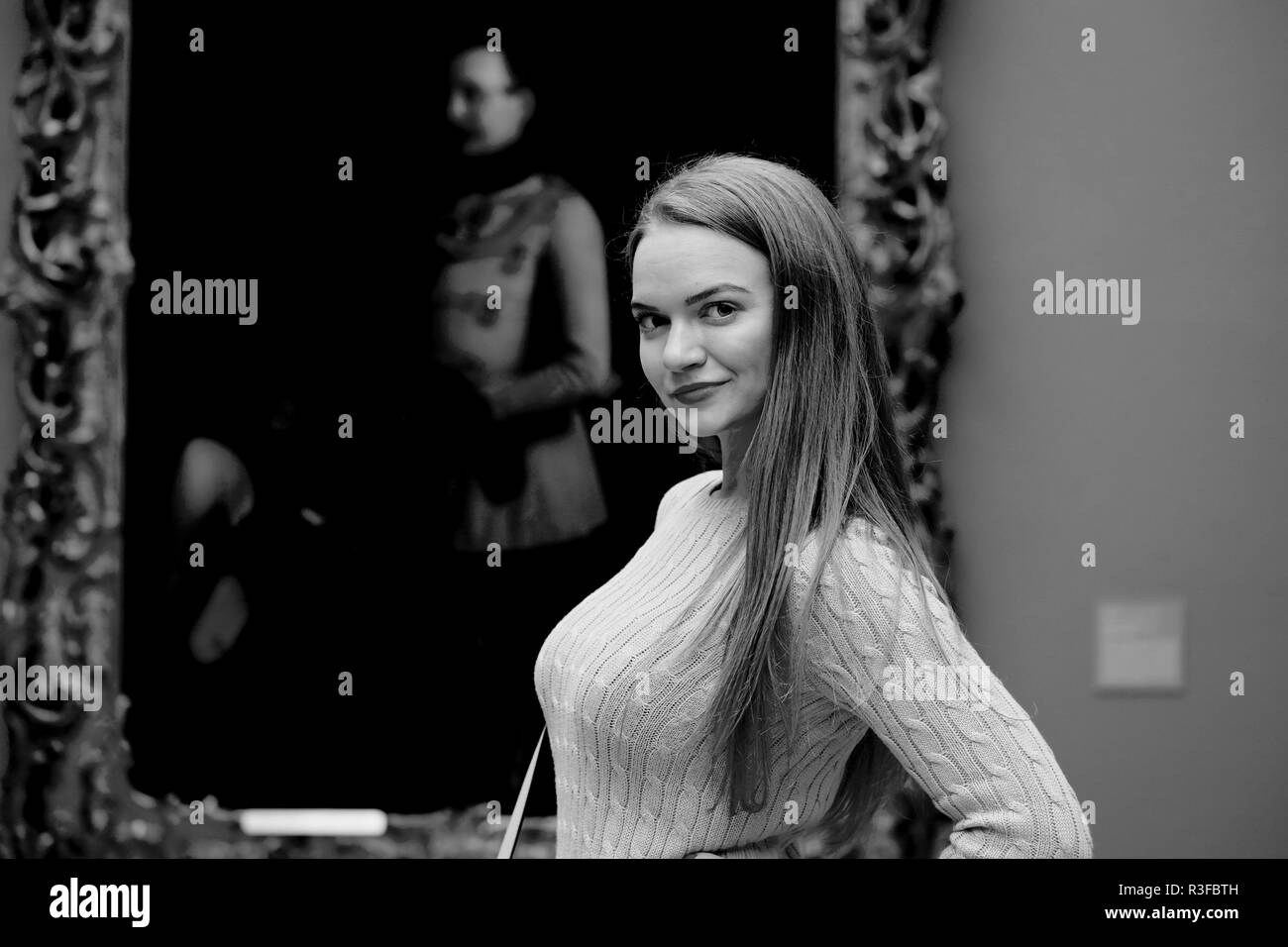 Fashion shooting girl in Black and White Stock Photos & Images - Alamy