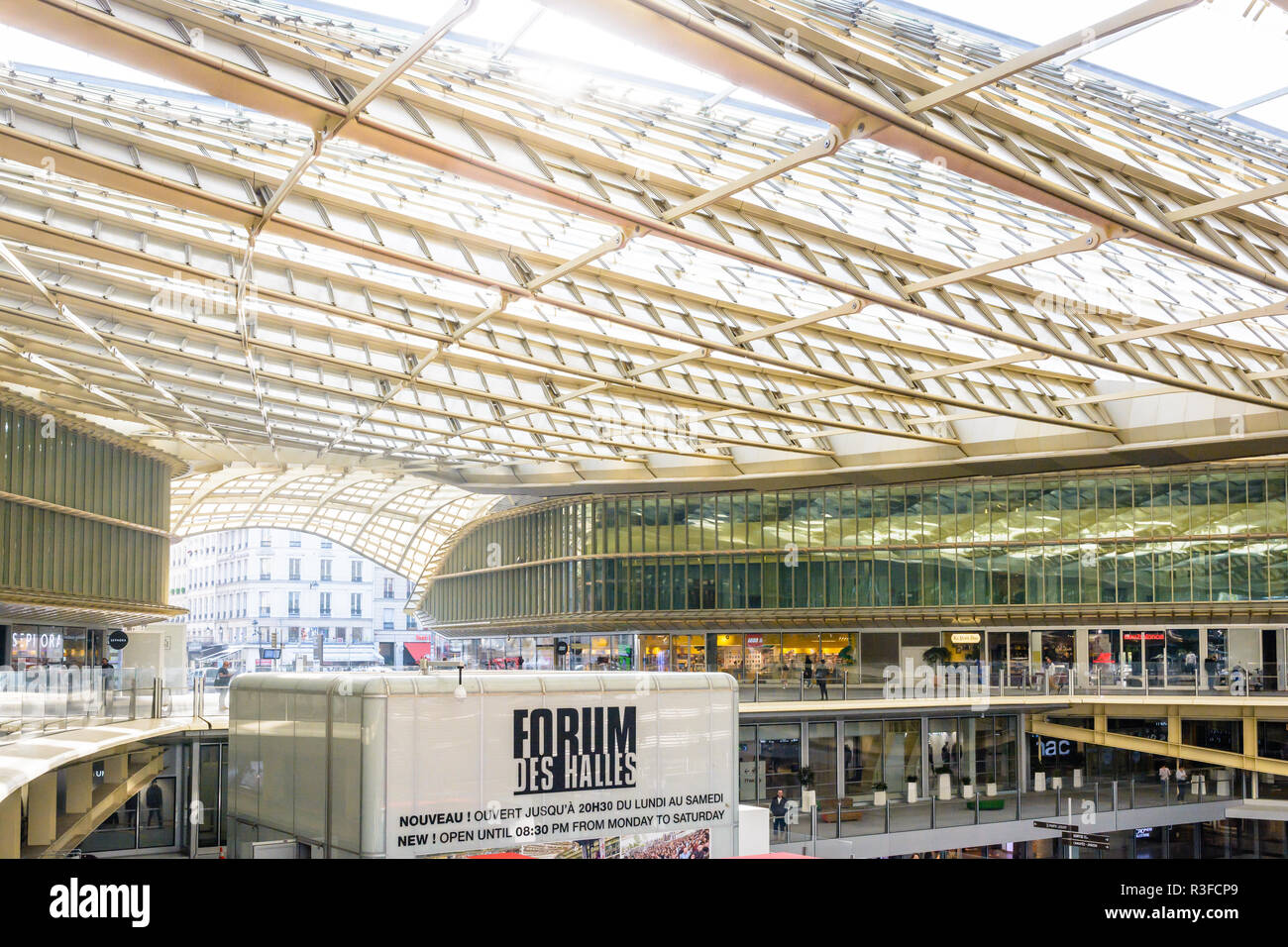 Les Halles Shopping Center High Resolution Stock Photography and Images ...