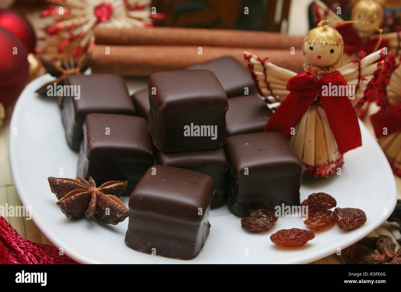 Dominosteine pastry hi-res stock photography and images - Alamy