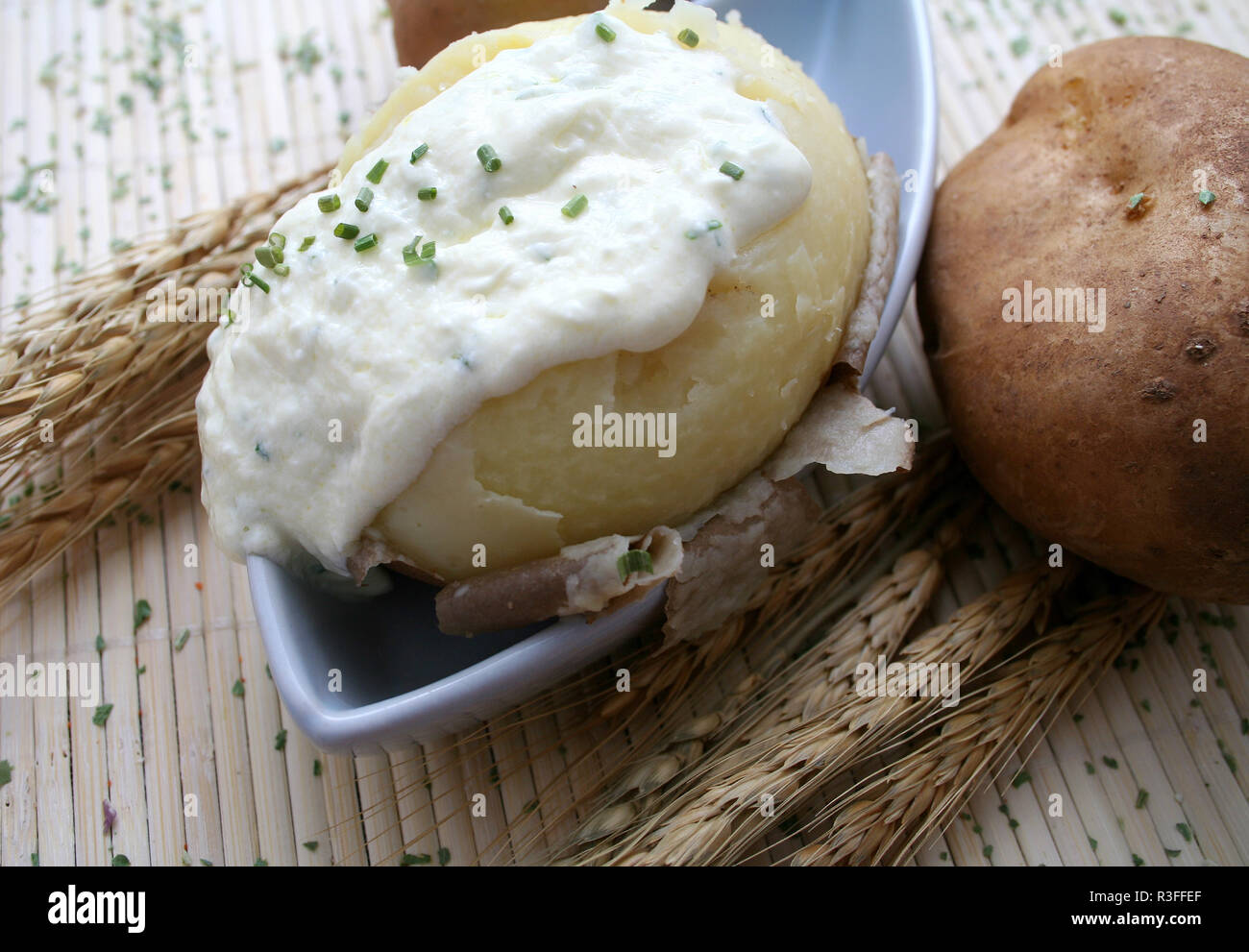 Down quark hi-res stock photography and images - Alamy