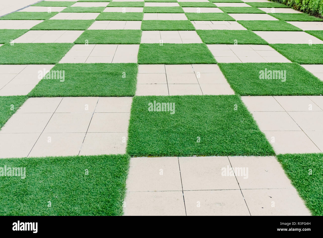 Square block tile chess hi-res stock photography and images - Alamy