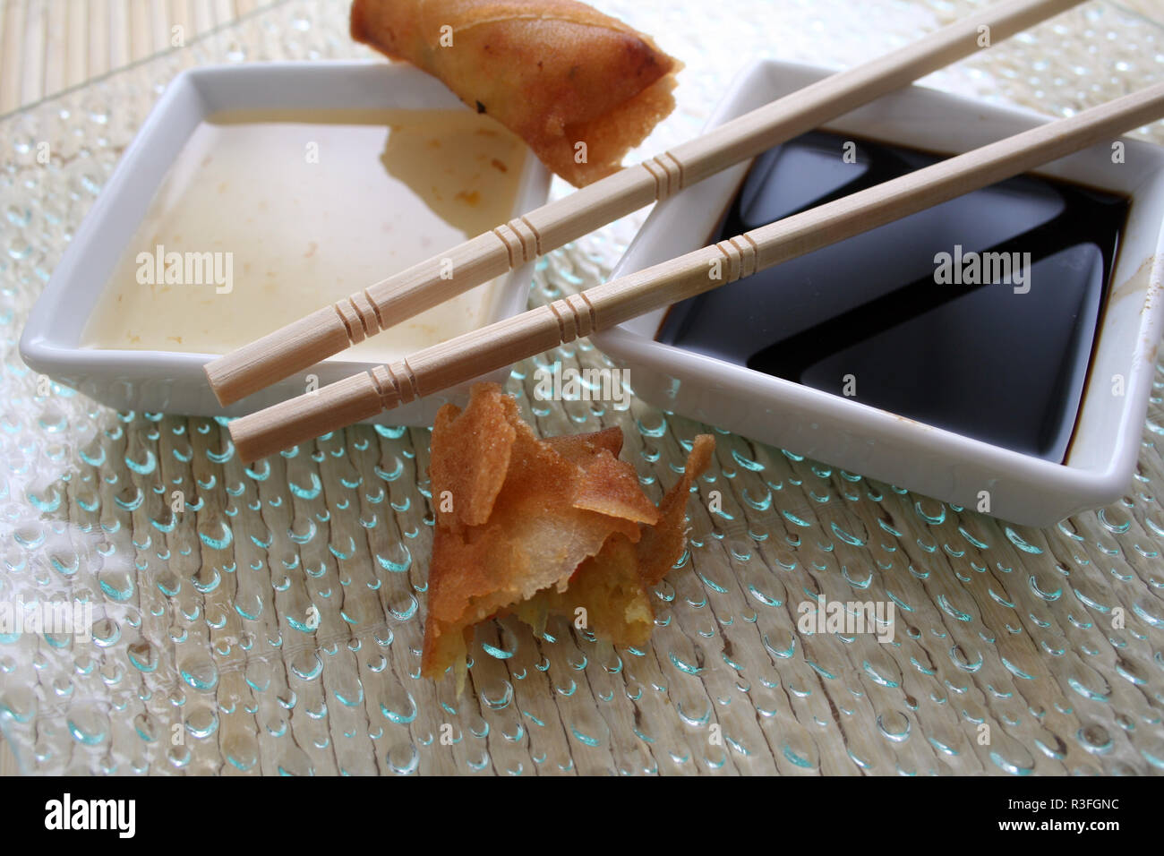 Chinarollen hi-res stock photography and images - Alamy
