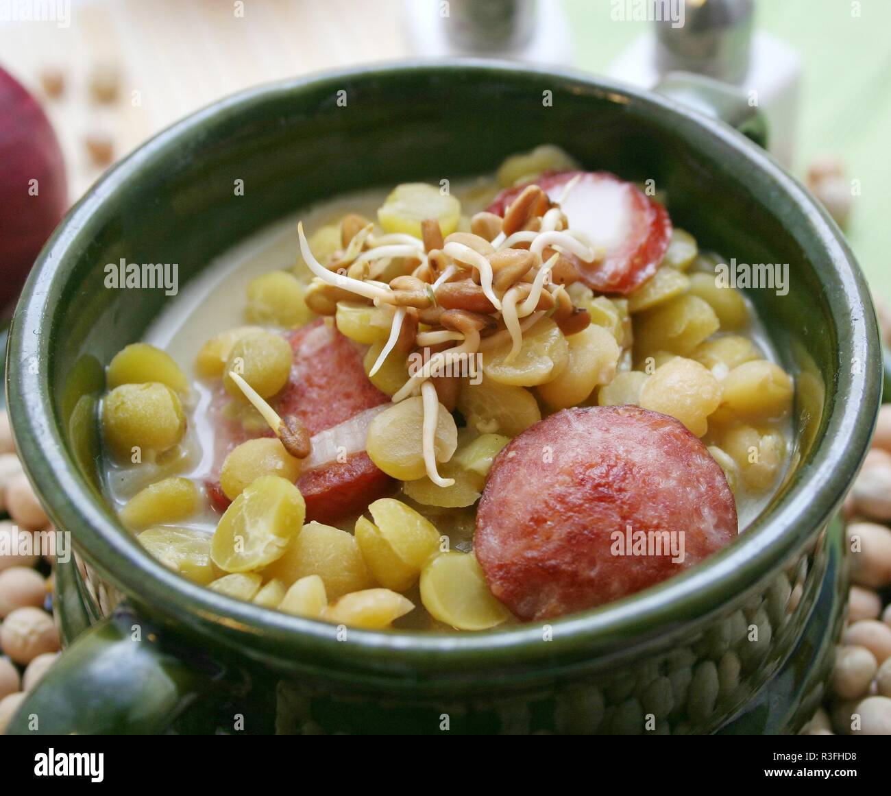 Erbsensuppe hi-res stock photography and images - Alamy
