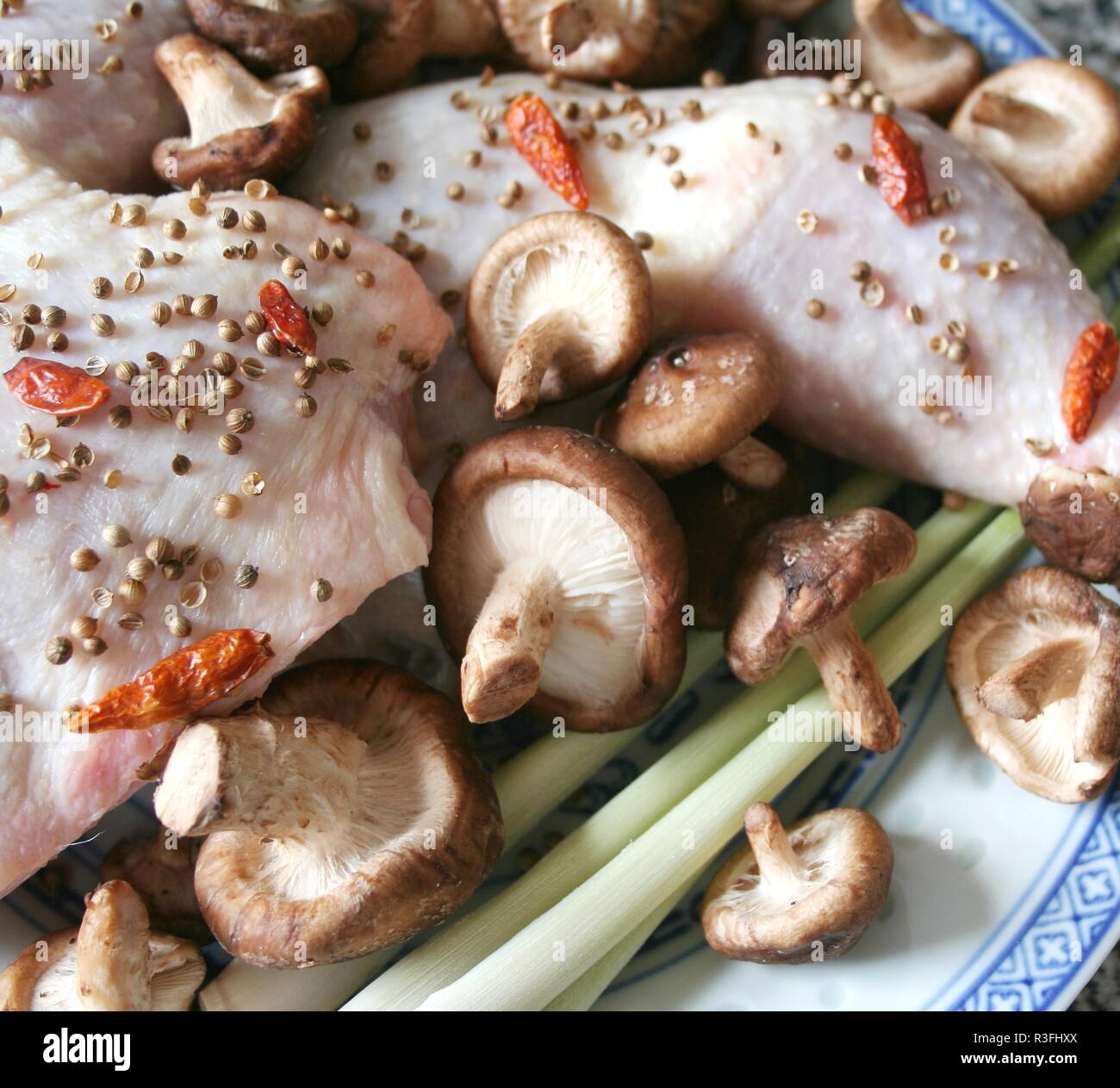 Chinese ropes hi-res stock photography and images - Alamy