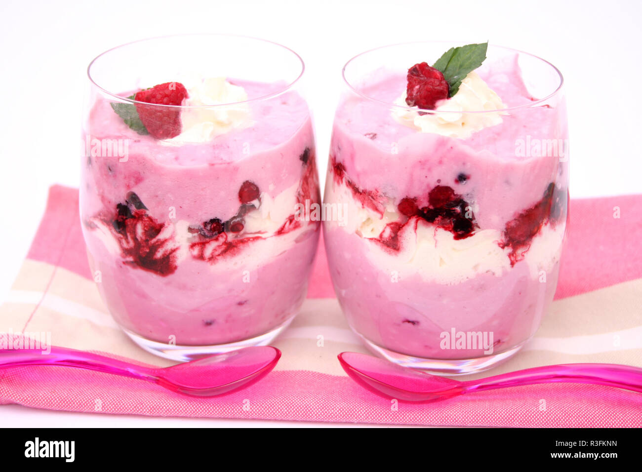 Jogurt im glas hi-res stock photography and images - Alamy