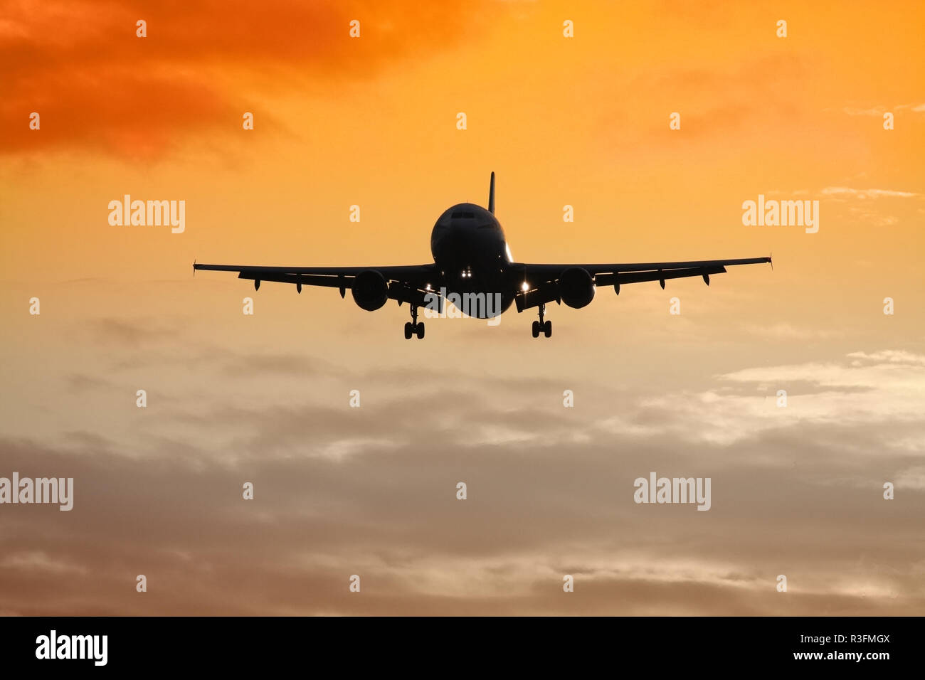 air plane sunset Stock Photo - Alamy