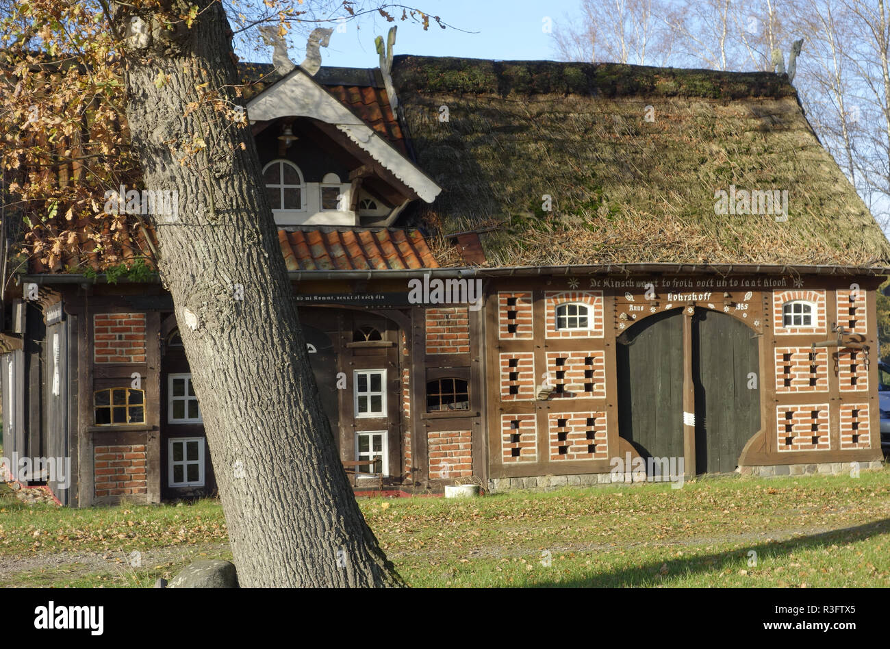Historische scheune hi-res stock photography and images - Alamy