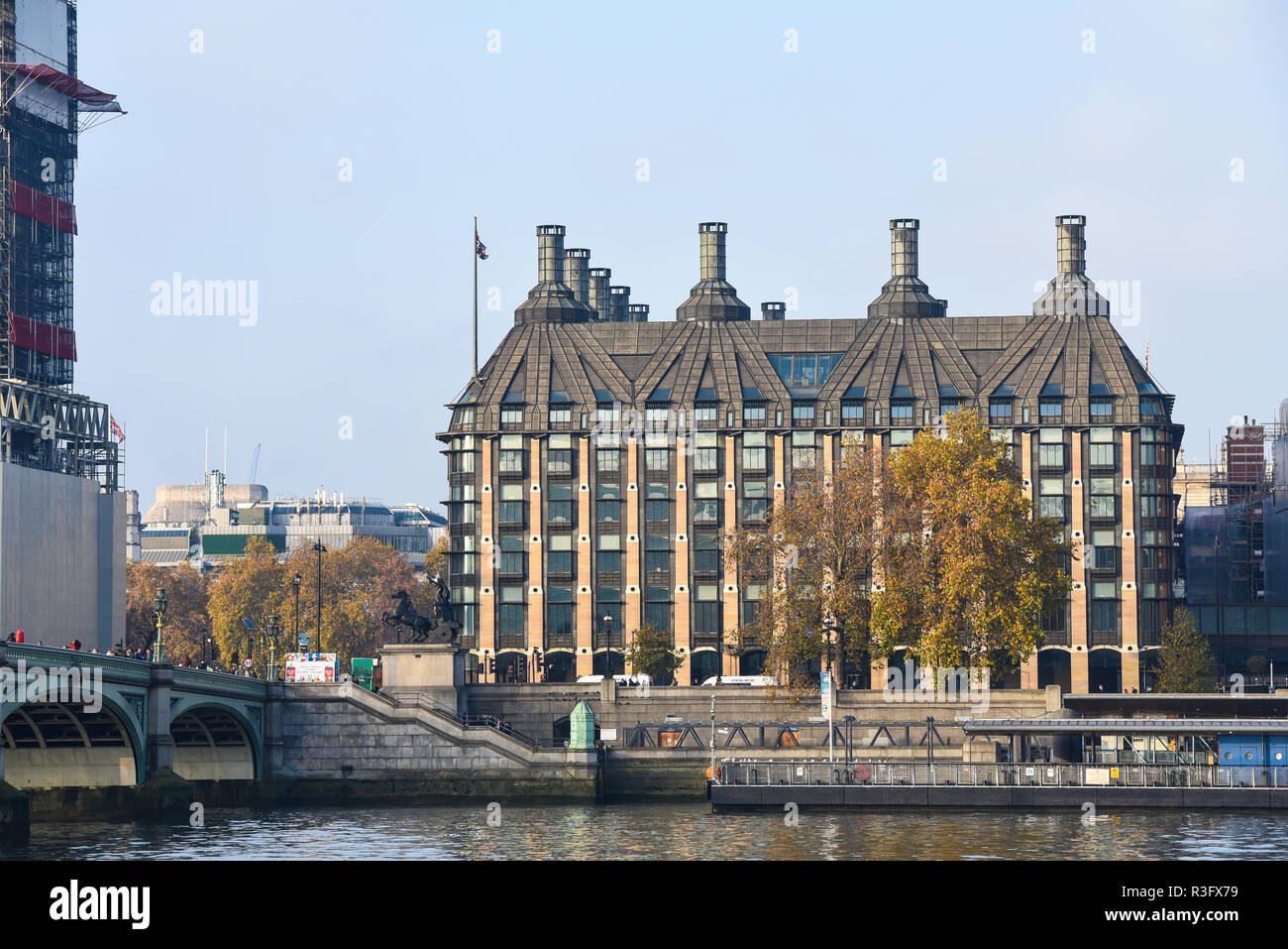 Portcullis House Logo