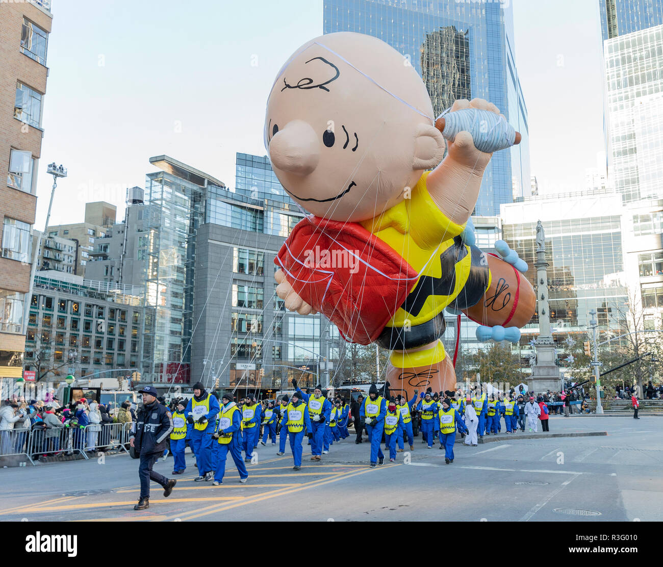 Charlie Brown Balloon High Resolution Stock Photography and Images - Alamy