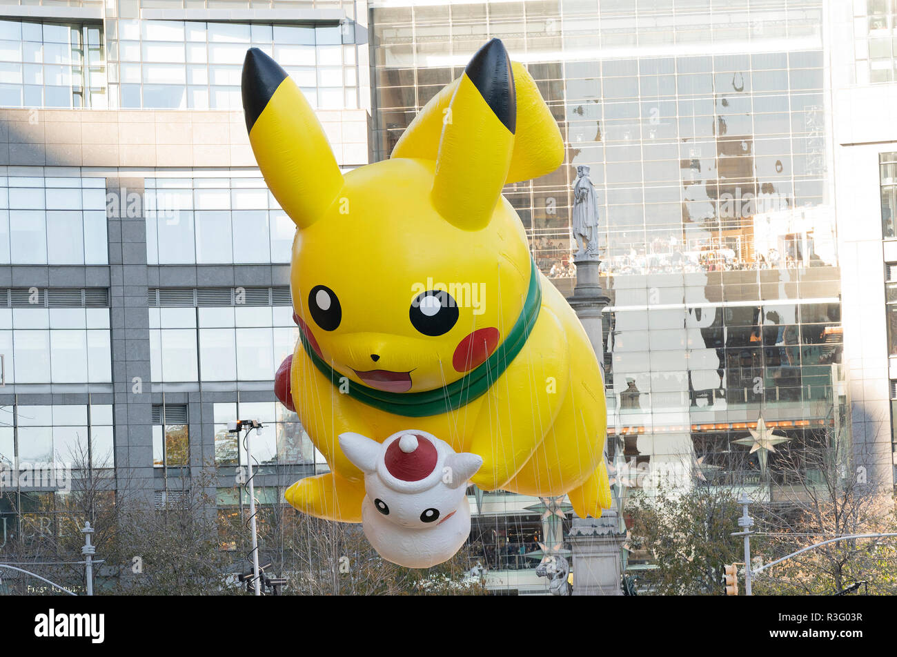 Macy’s thanksgiving day parade pokemon hi-res stock photography and ...