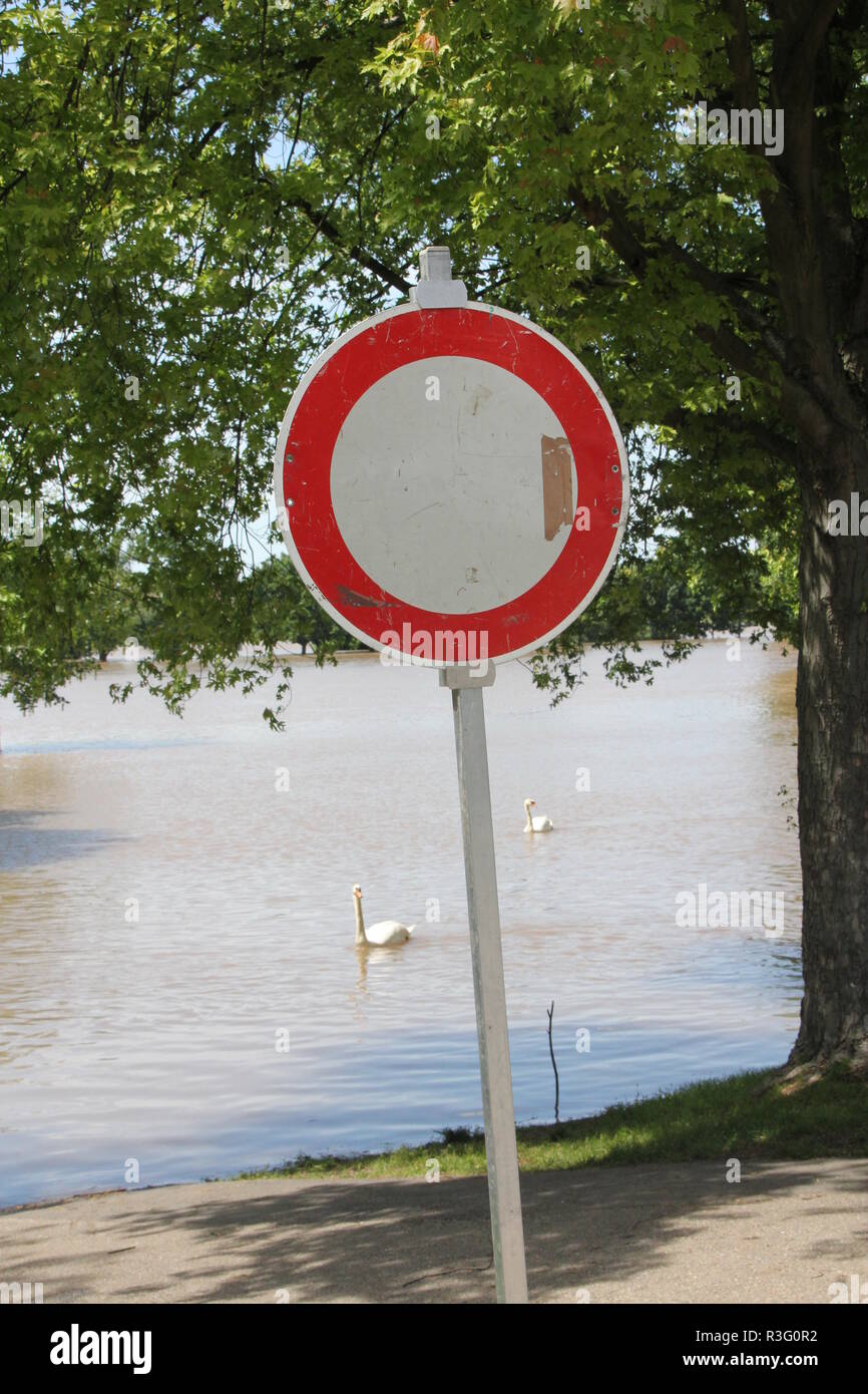 Danger flood sign signal hi-res stock photography and images - Alamy