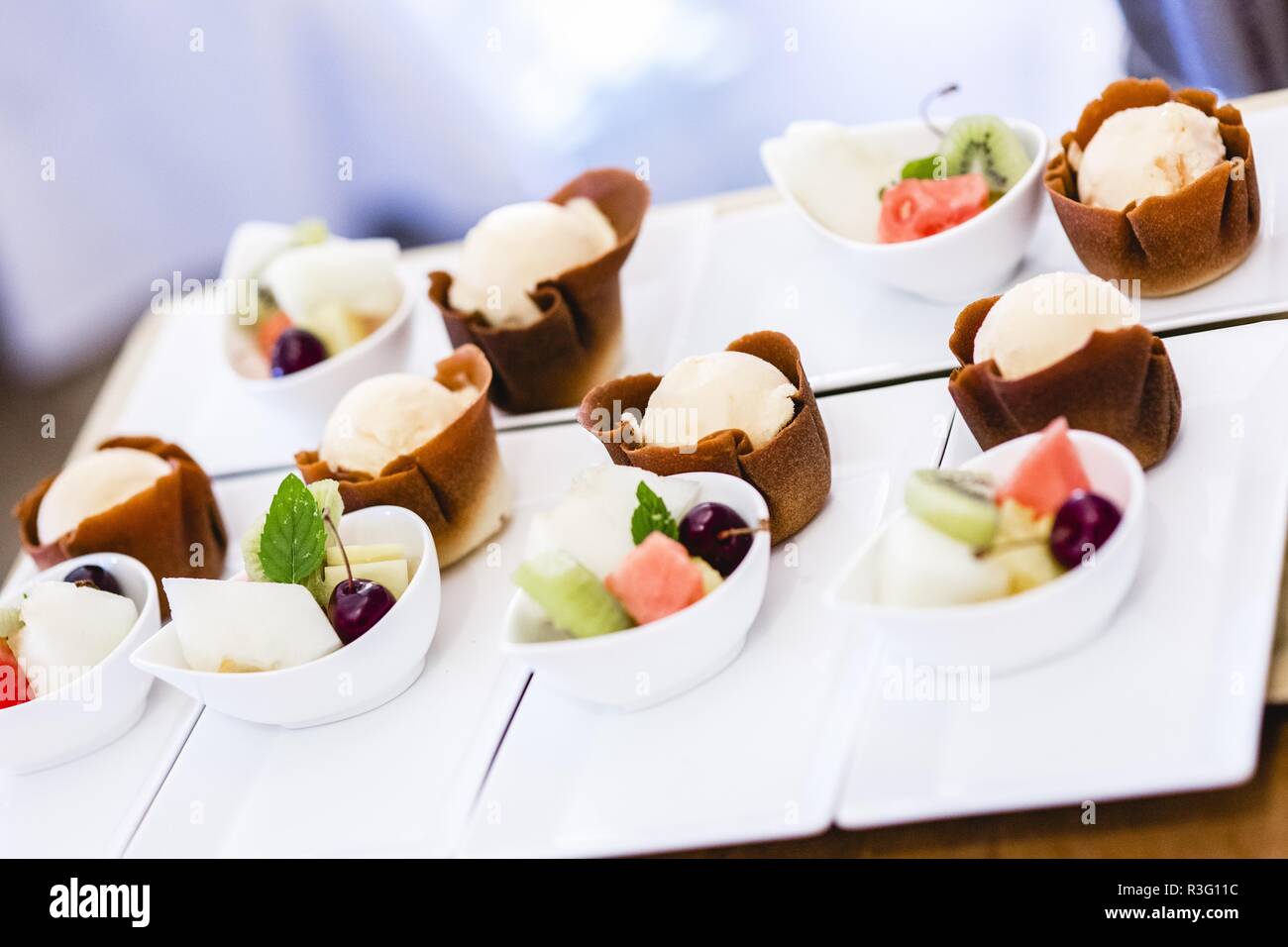 Cold desserts and wedding cakes Stock Photo - Alamy