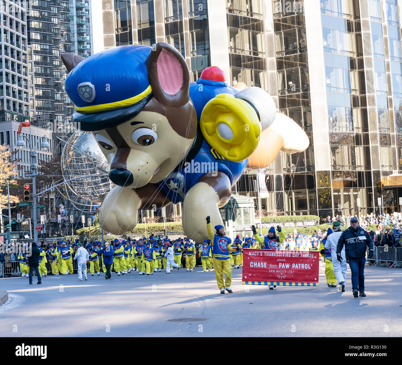 Paw patrol chase hi-res stock photography and images - Alamy