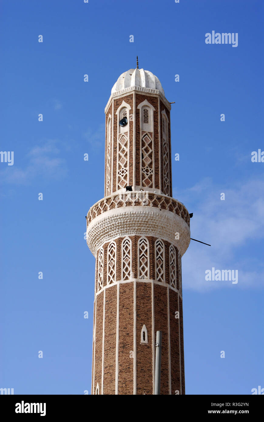 Mosque tower with speakers hi-res stock photography and images - Alamy