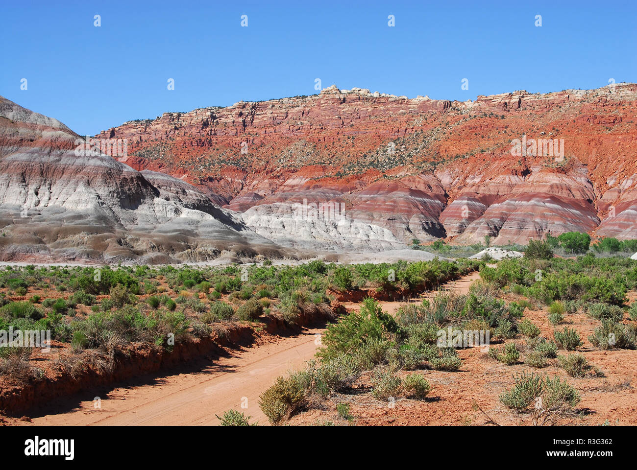 Red coloured badlands hi-res stock photography and images - Alamy