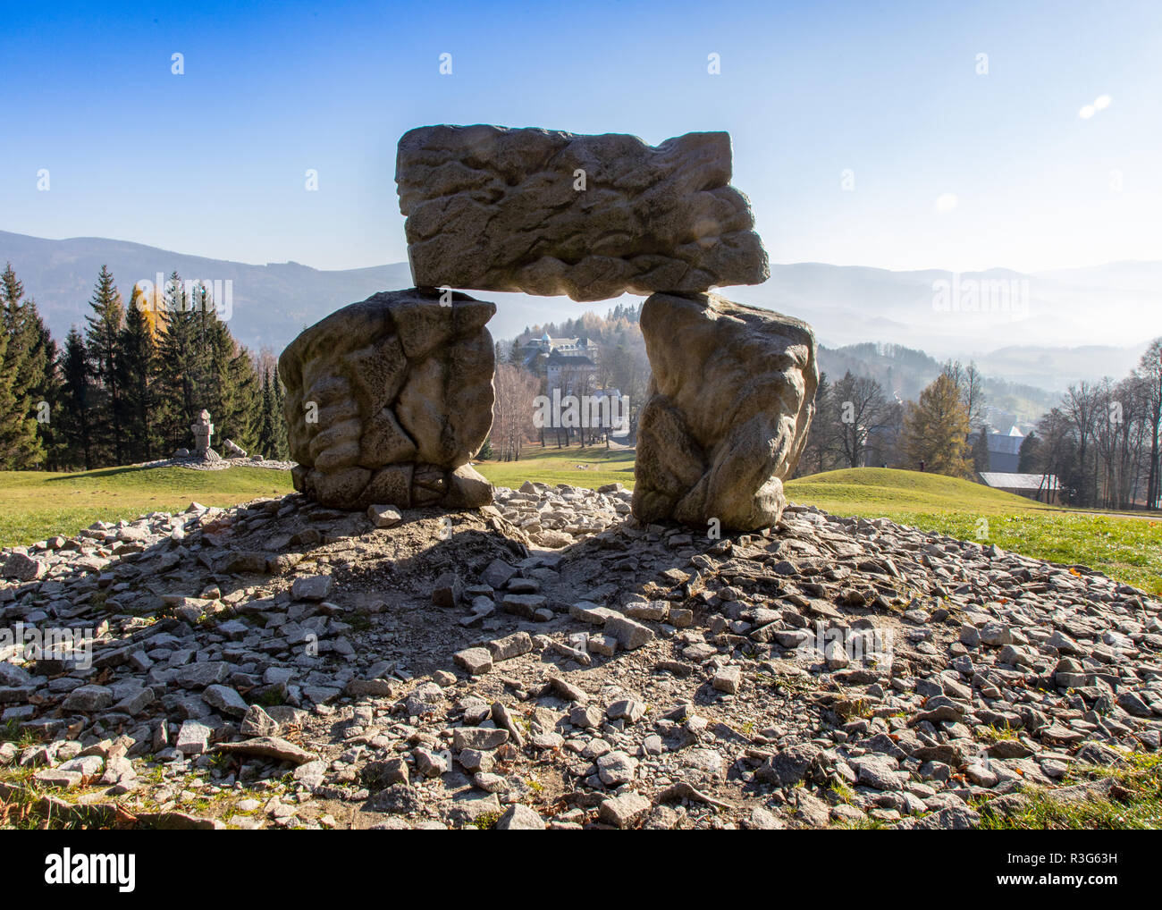 Kamenné mohyly, Jižní svah, Lázně Jeseník, Jeseníky, Česká republika ...