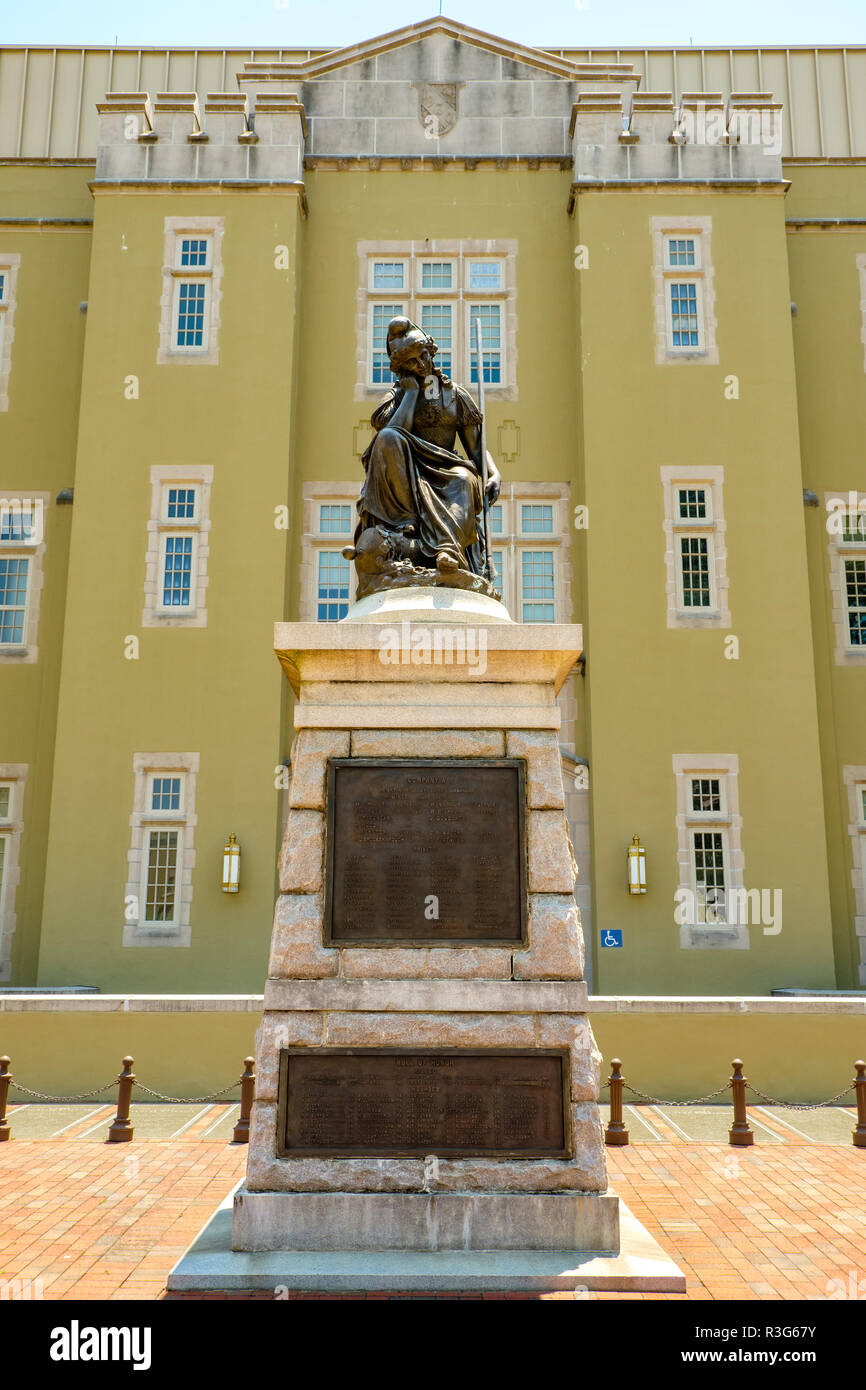 Virginia military institute statue hi-res stock photography and images ...