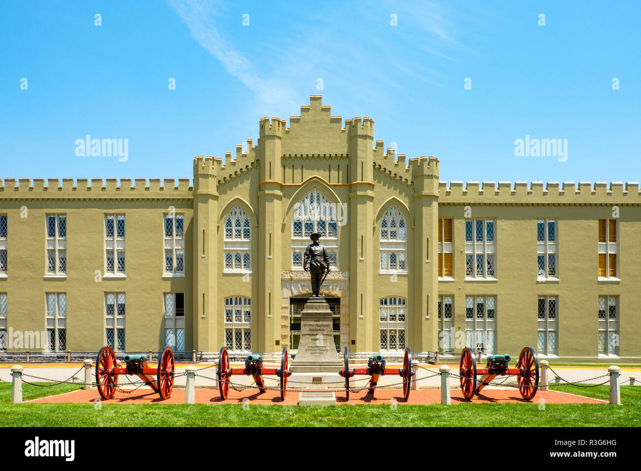 Jackson Statue and Cadet Battery, Parade Ground, Virginia Military ...