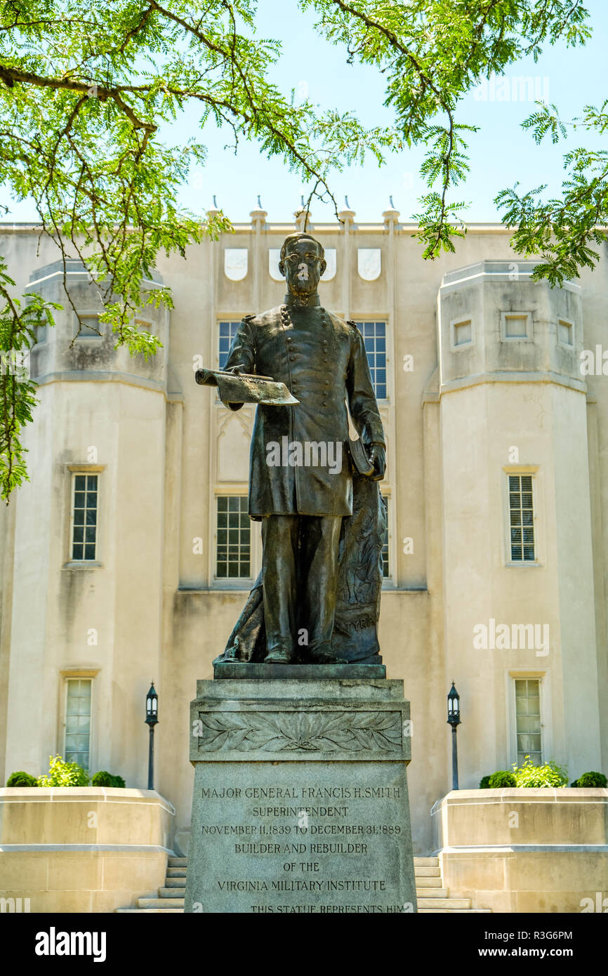 West point military statue hi-res stock photography and images - Alamy