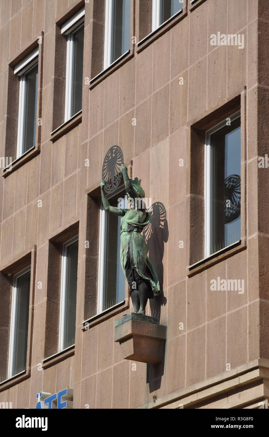 statue at a house in nuremberg Stock Photo - Alamy
