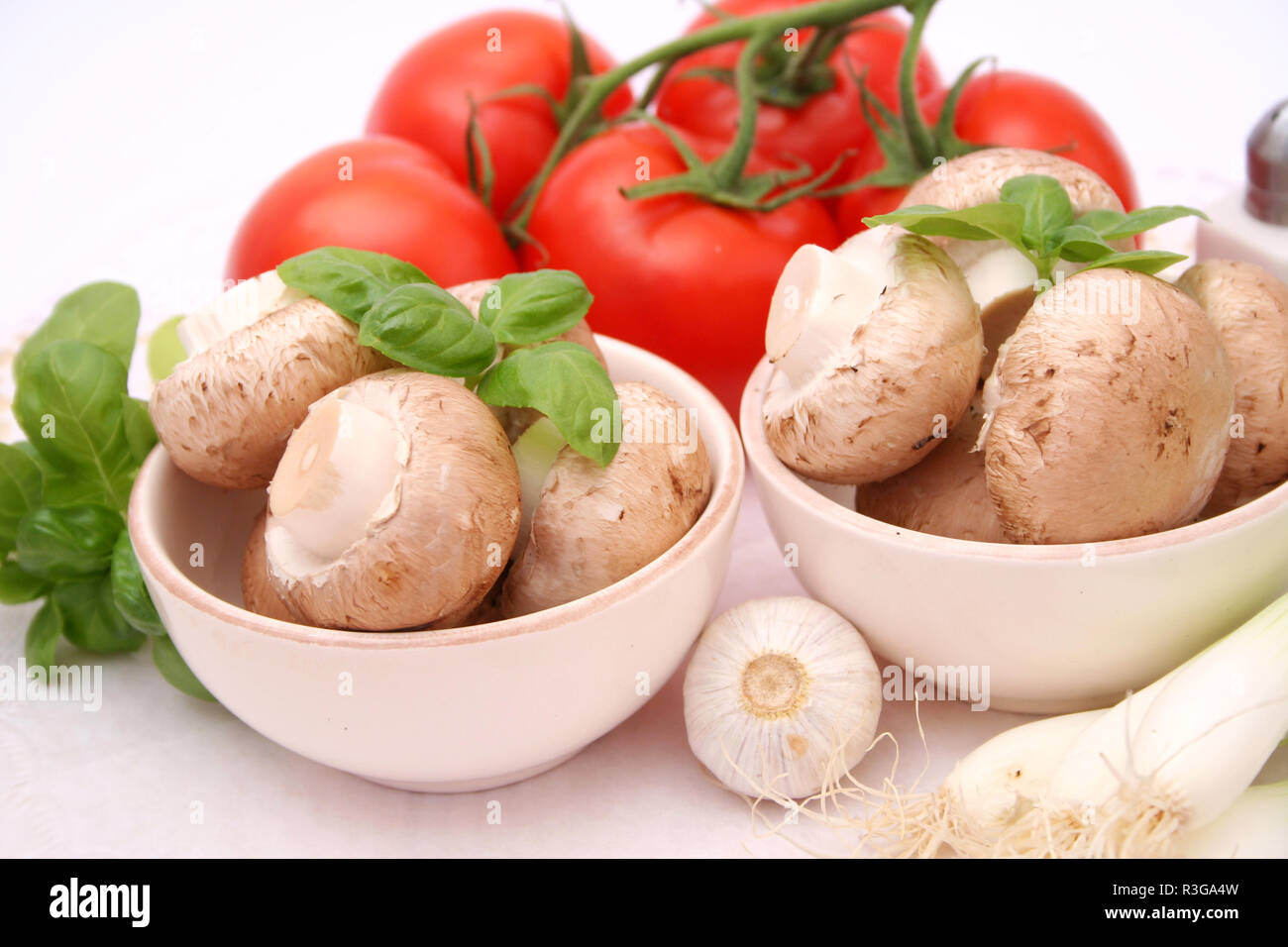 Champignions hi-res stock photography and images - Alamy