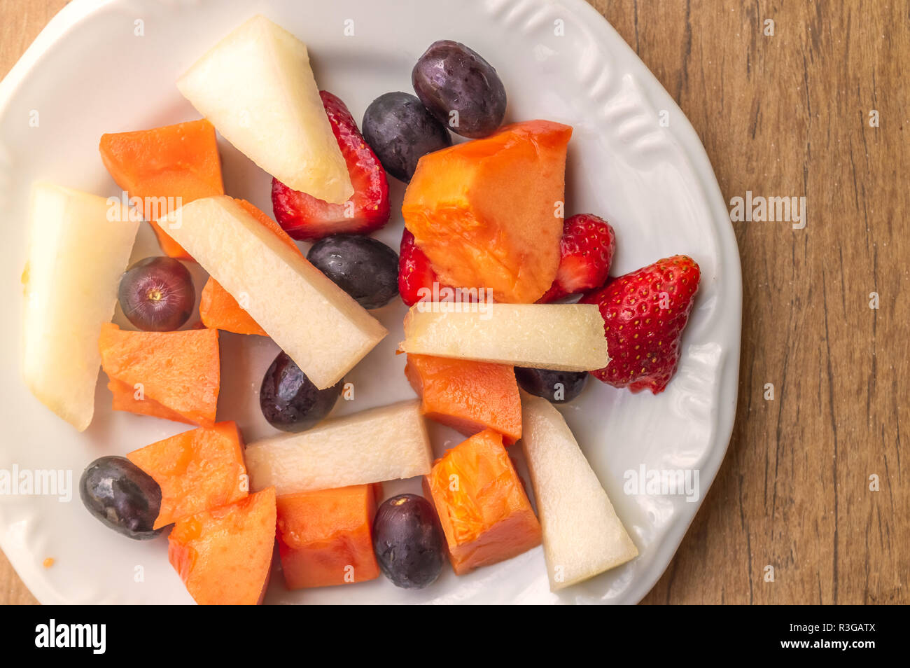 Mixed fruits hi-res stock photography and images - Alamy