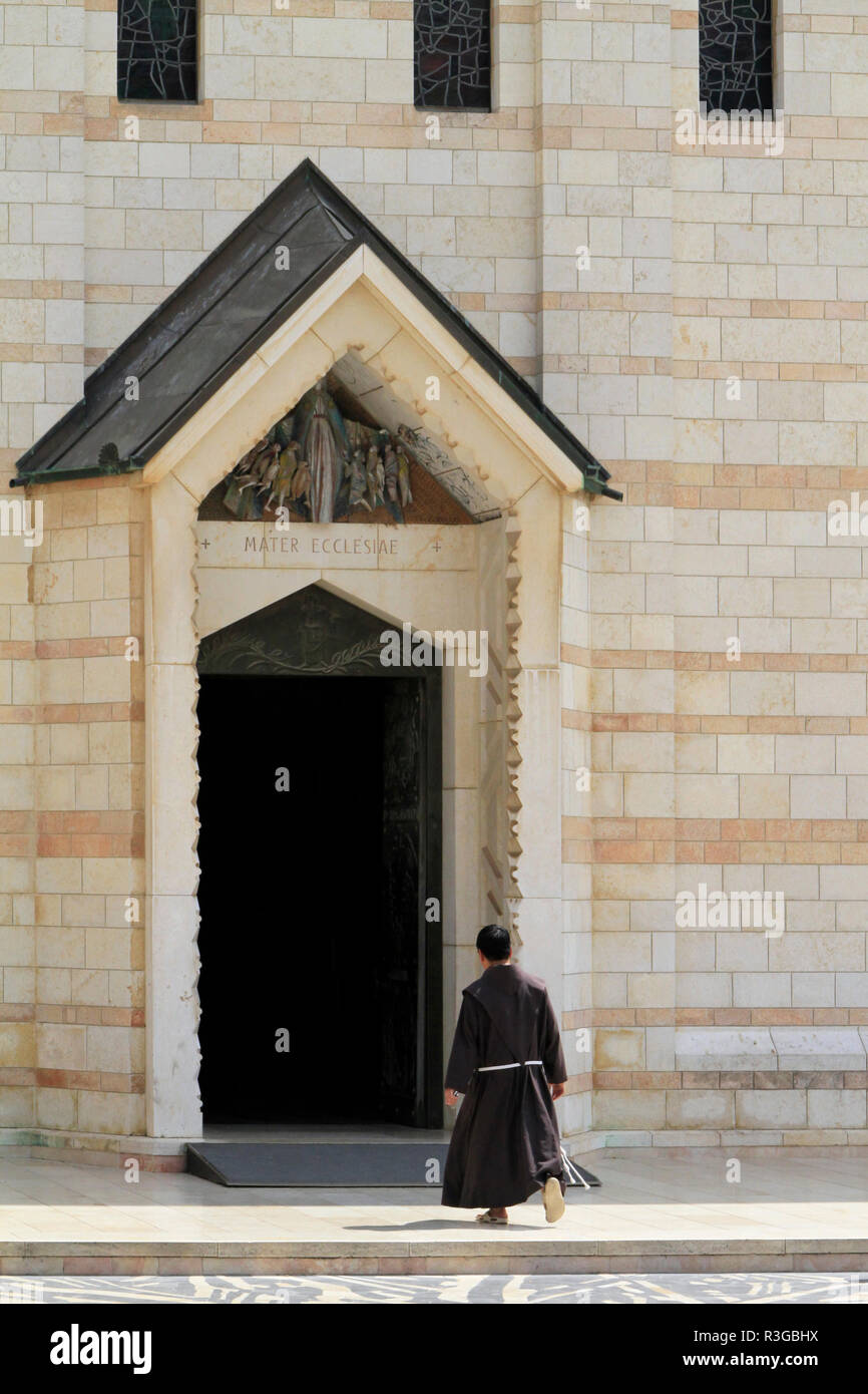 Traditional clothing jerusalem hi-res stock photography and images - Alamy