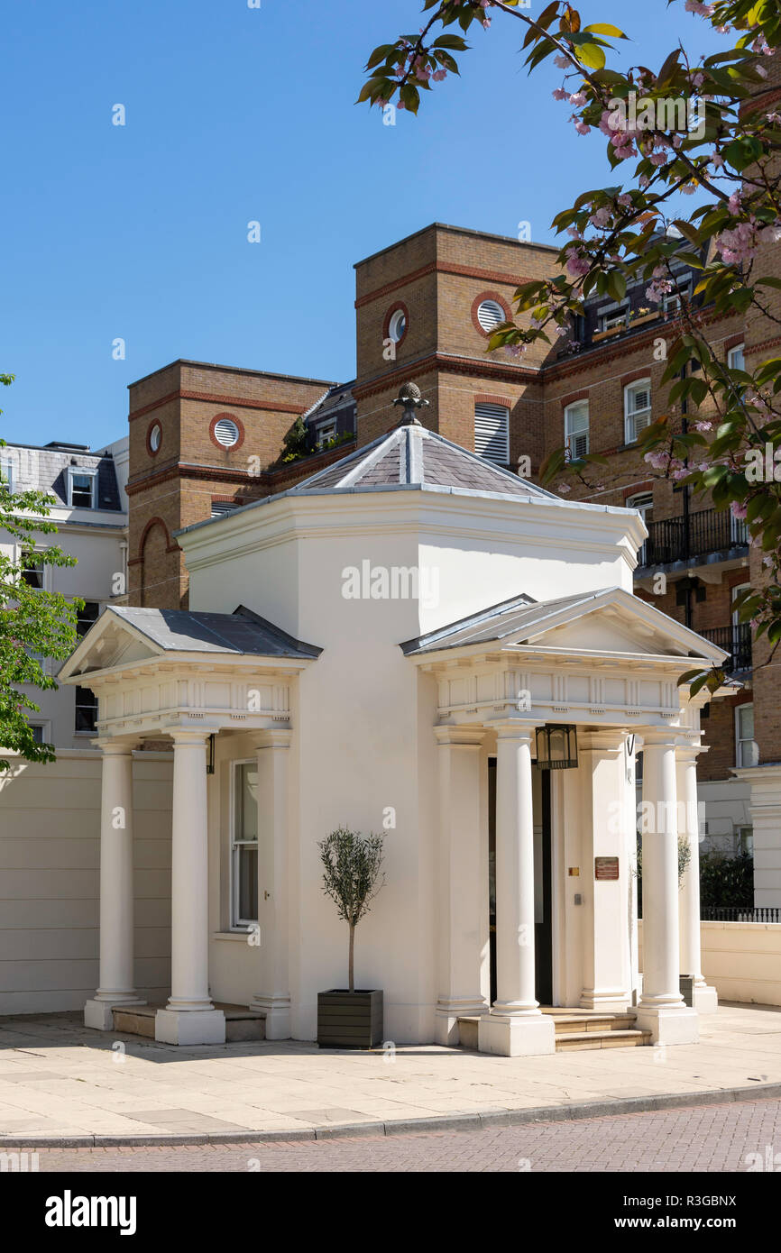 Entrance lodge, The Crown Estate, Bessborough Street, Pimlico, City of ...