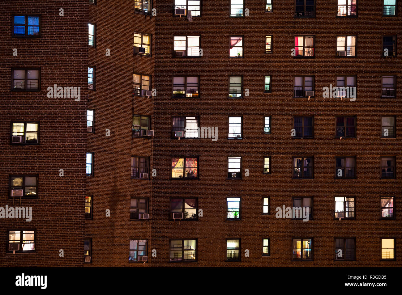 Manhattan apartment view from window hi-res stock photography and ...