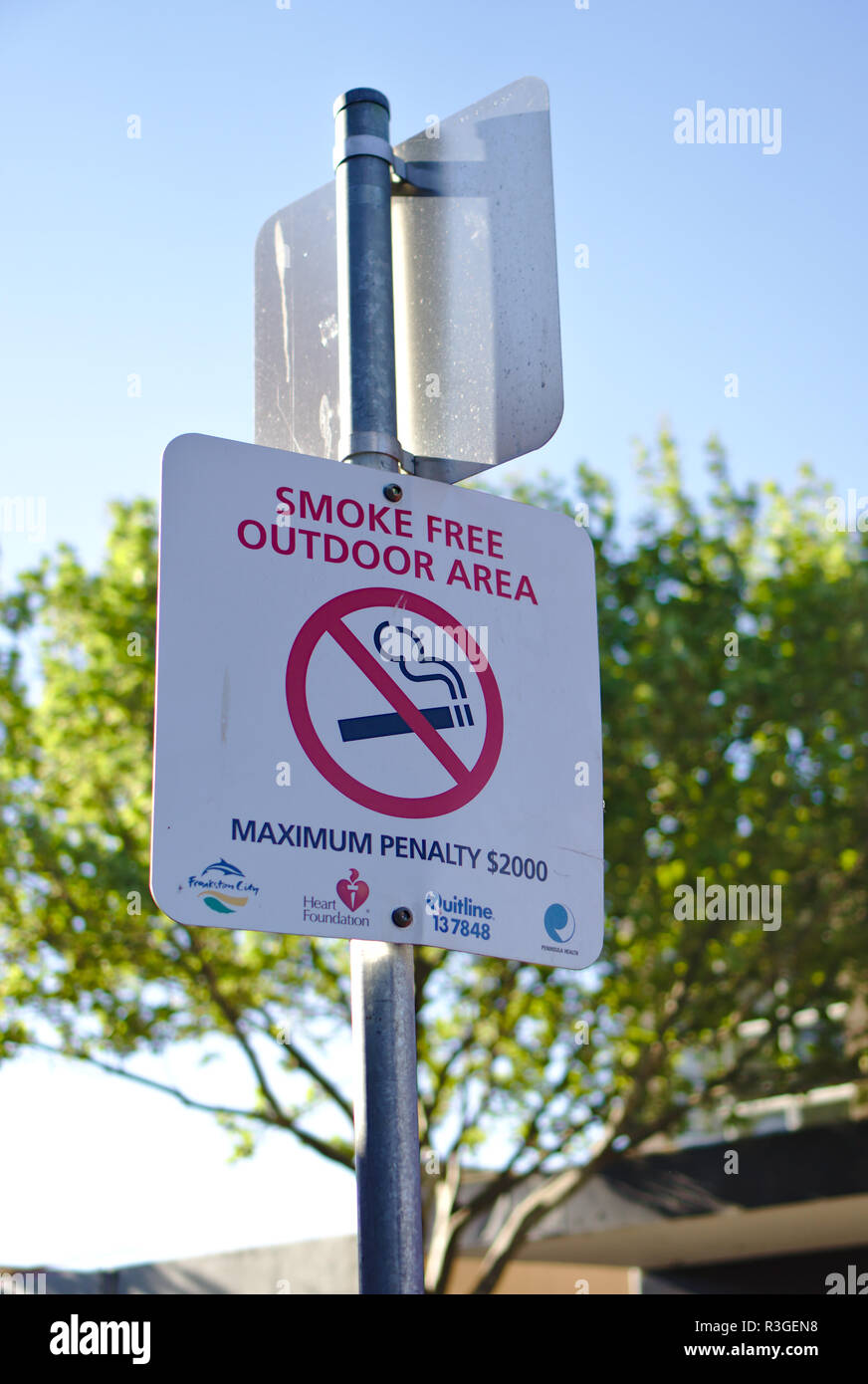 Frankston, VIC / Australia - Oct 12 2018: Smoke free outdoor area sign ...