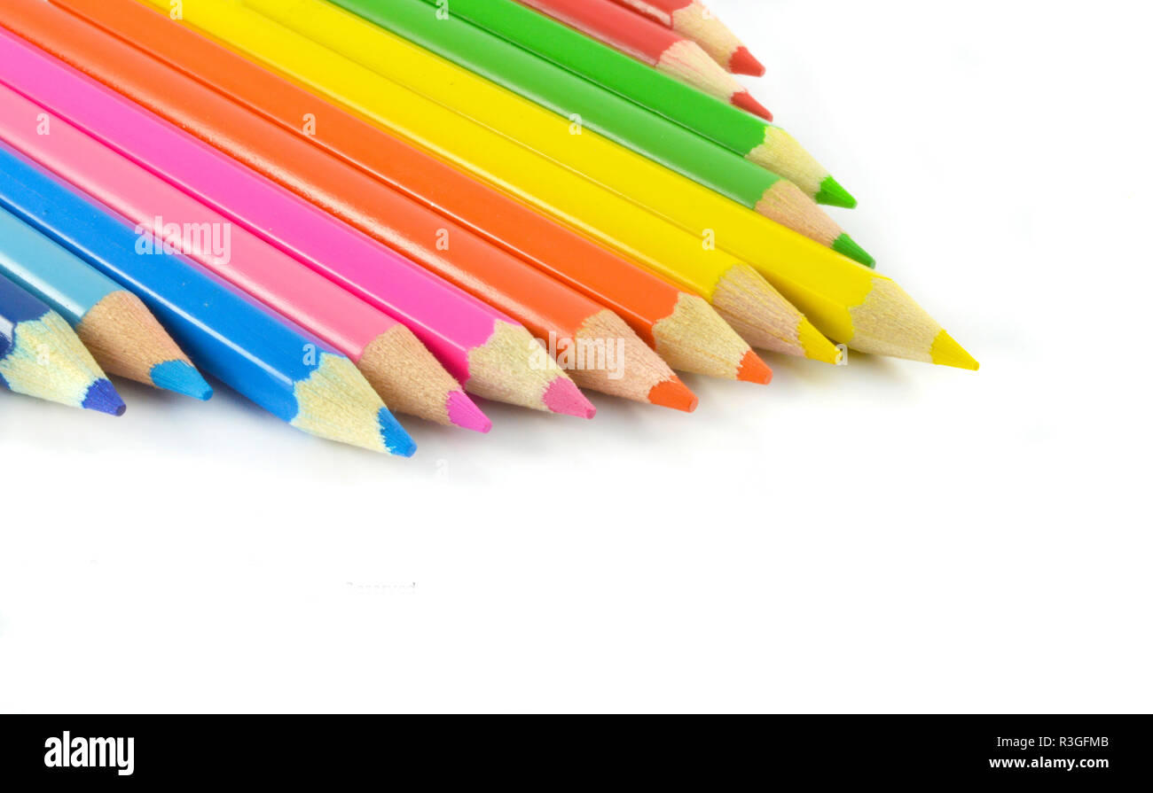 crayons isolated / Color pencils or wood crayons isolated on white ...