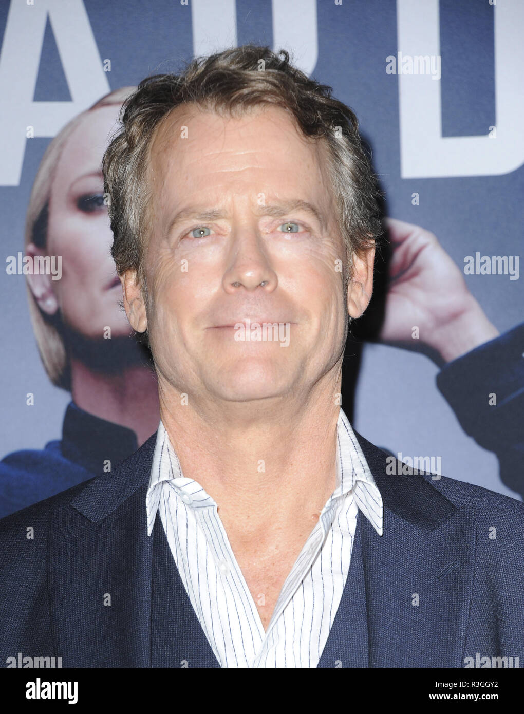Greg kinnear 2018 hi-res stock photography and images - Alamy