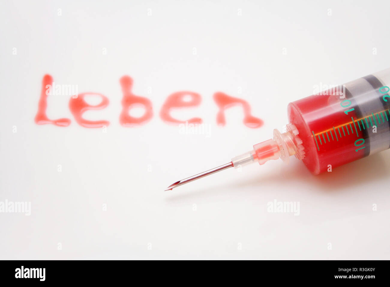 Live blood hi-res stock photography and images - Alamy