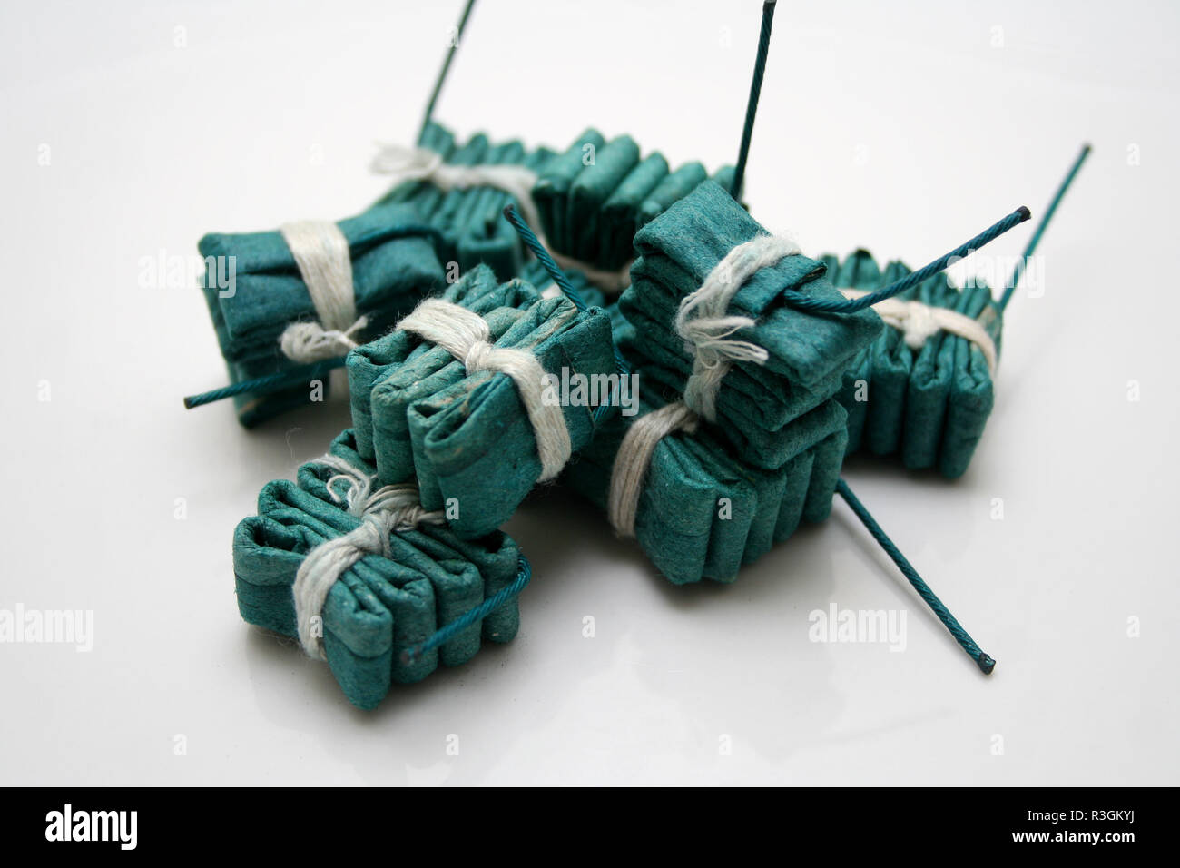 Bang frogs hi-res stock photography and images - Alamy