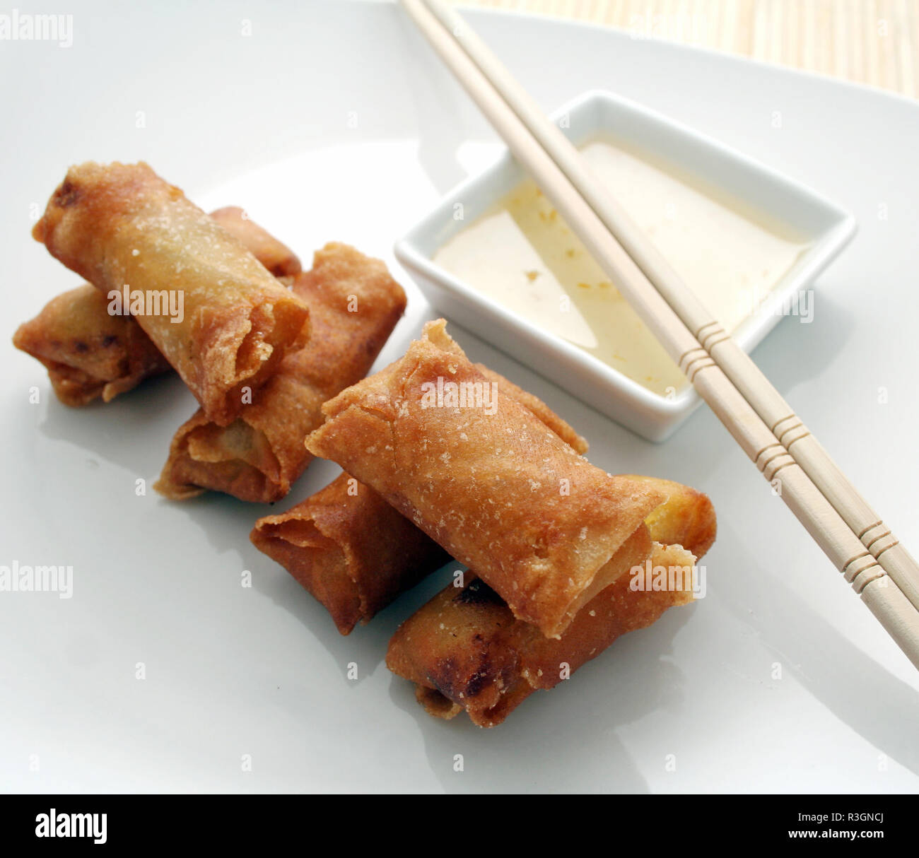 Chinarollen hi-res stock photography and images - Alamy