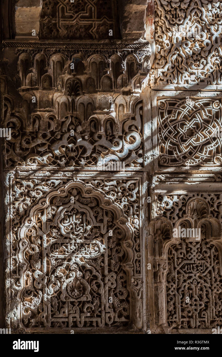 Arabic script writing alhambra hi-res stock photography and images - Alamy