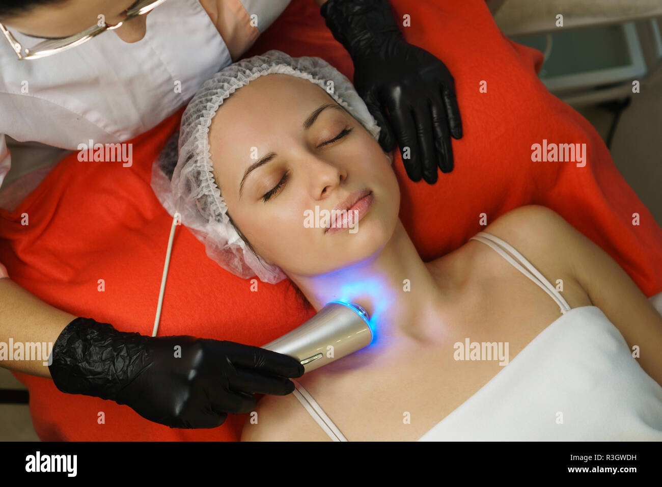 Skin phototherapy hi-res stock photography and images - Alamy