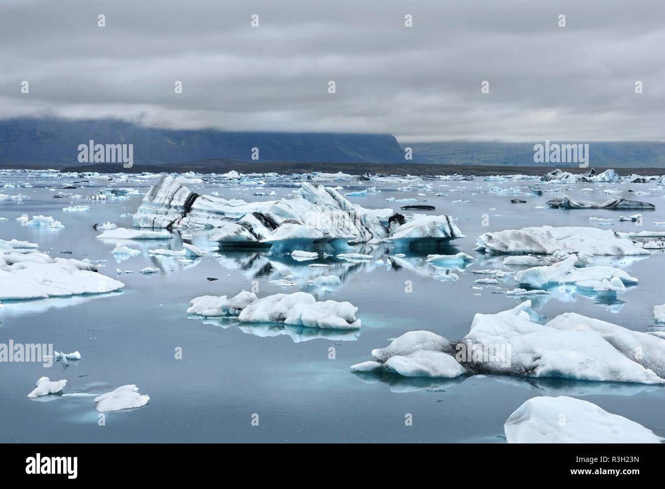 Blue ice glacier firmament sky hi-res stock photography and images - Alamy