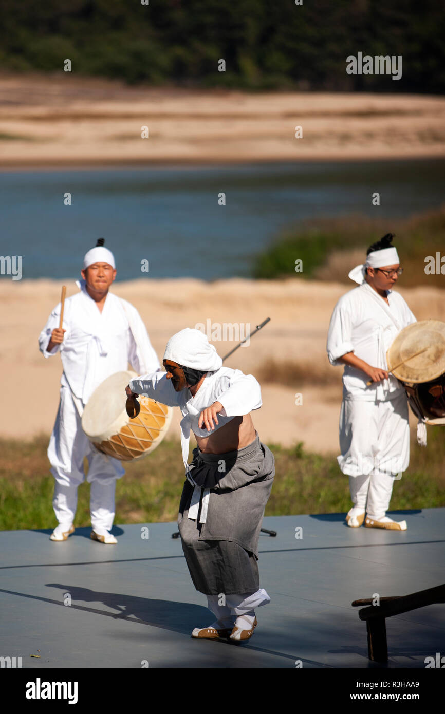 Traditional masque performance Talchum(hahoe mask dance drama) in ...
