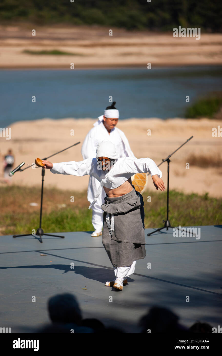 Traditional masque performance Talchum(hahoe mask dance drama) in ...