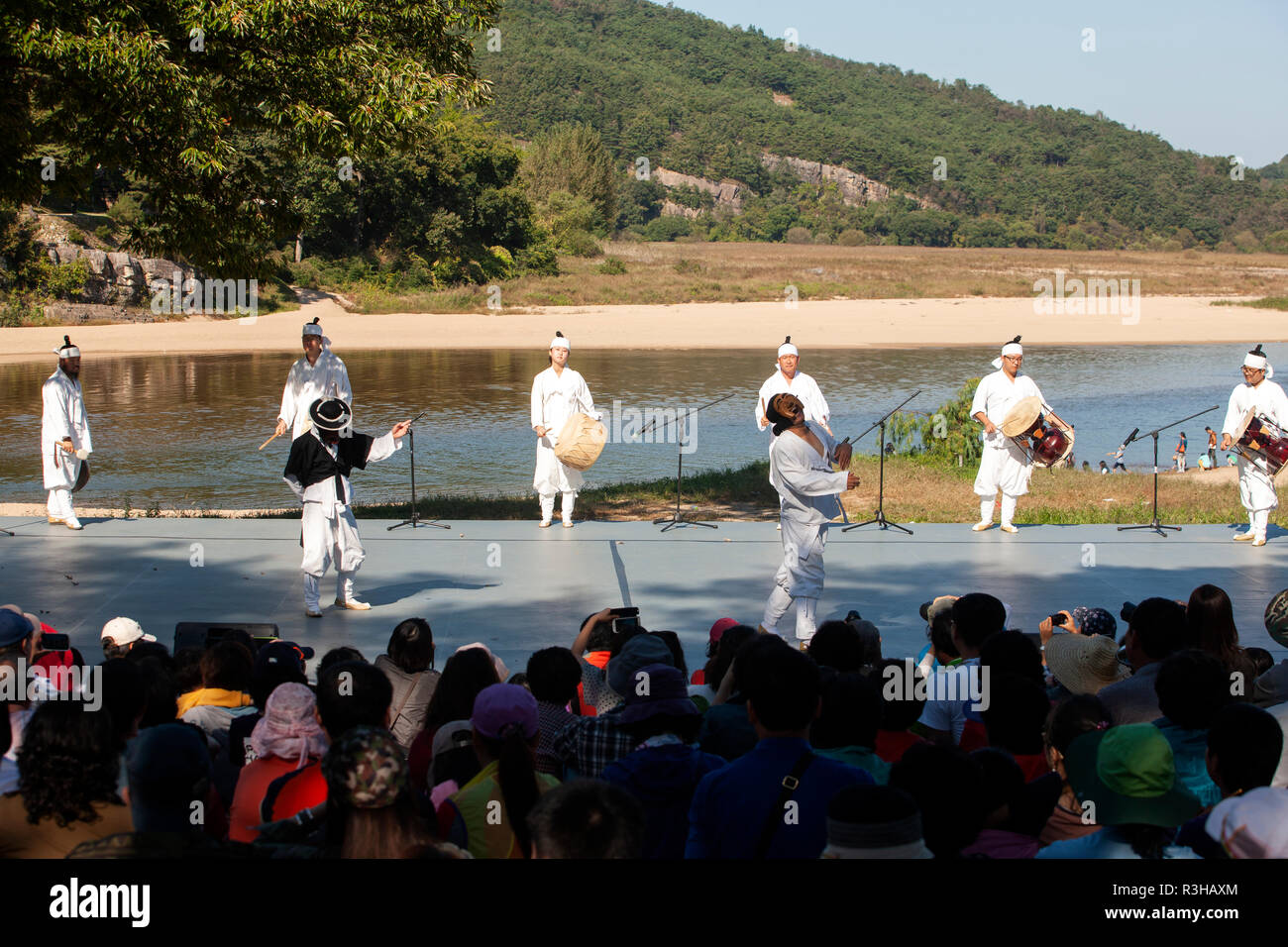 Traditional masque performance Talchum(hahoe mask dance drama) in ...